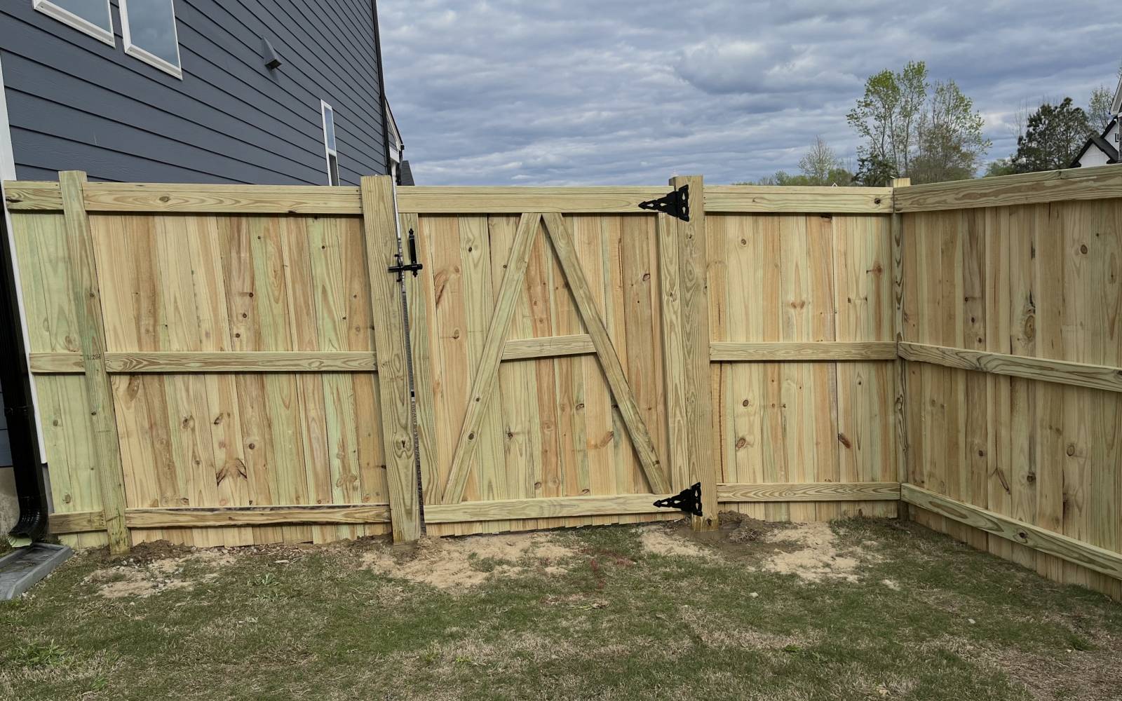 Drako Fencing, LLC is a Fence Contractor in Apex, NC 27502